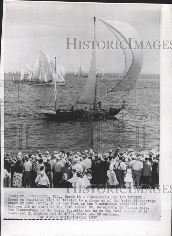 1957 Press Photo Municipal Crowd Pier Closeup Ketch - RRW44793 ...