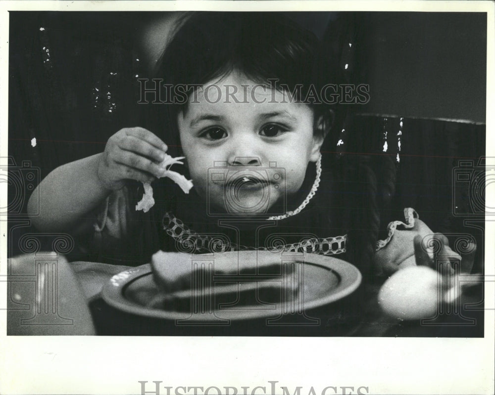 1982 Press Photo Easter Dinner At Pacific Garden Missio - RRW52987 ...