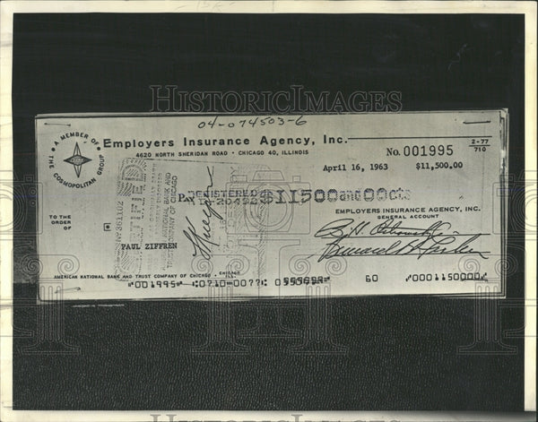 1963 Press Photo Check $11,500 Cosmopolitan Insurence - RRW54447 ...