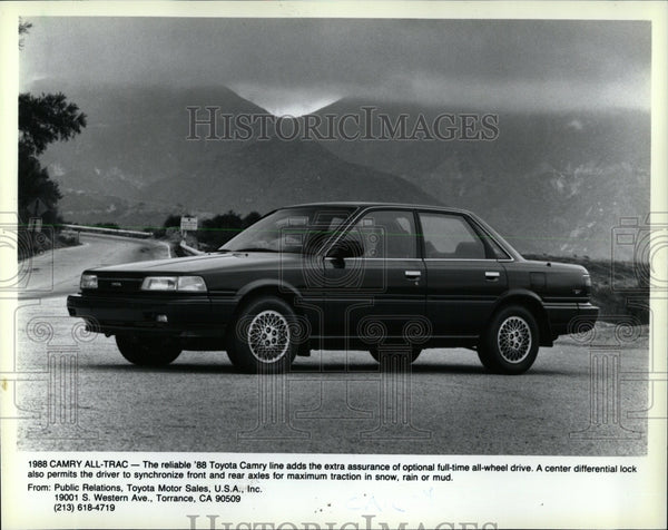 1988 Press Photo Toyota Camry All-Trac 4 Door Sedan Car - RRW63423 ...