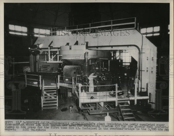 Press Photo University of California giant Cyclotron - RRW66899 ...