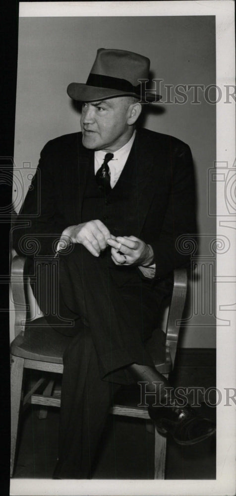 1938 Press Photo Edward Doc Casey Fighter Referee case - RRW72549 ...