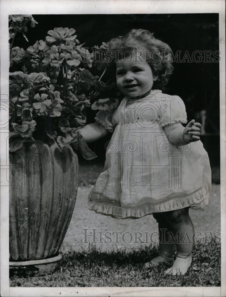 1944 Press Photo Princess Maria Christina Bernhard - RRW81511 ...