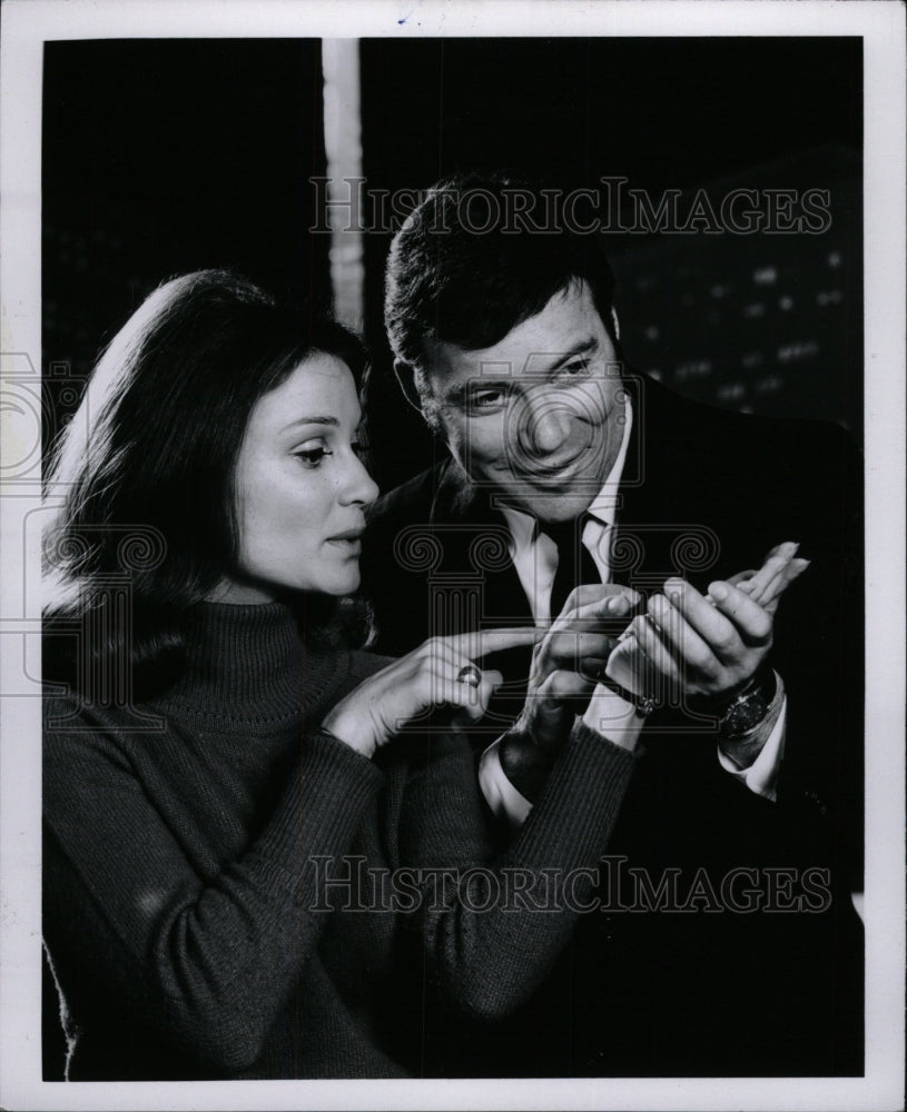 1969 Press Photo Carol Rossen William Shatner - RRW81721 - Historic Images