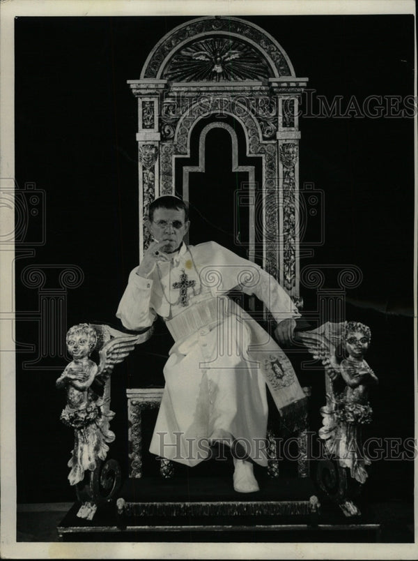 1969 Press Photo Peter Luke Hadrian VII Writer Editor - RRW81871 ...