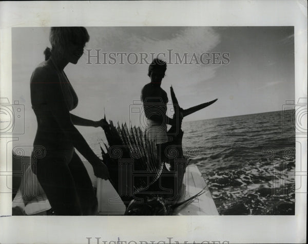 1976 Press Photo Deep Sea Fishing Women With Sailfish - RRW90357 ...