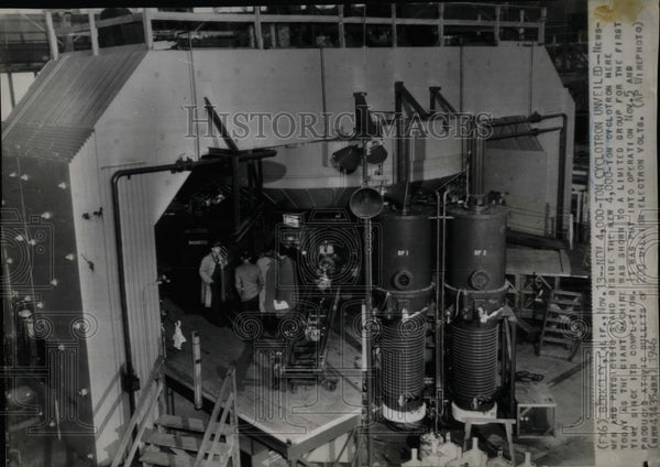 1946 Press Photo Cyclotron Particle Accelerator Newsmen - RRW92115 ...