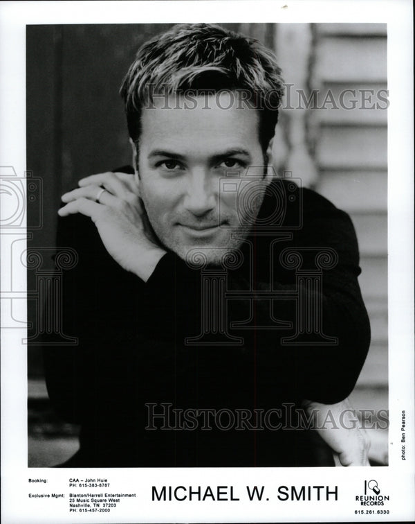 2000 Press Photo Michael Whitaker Smith singer composer - RRW94531 ...