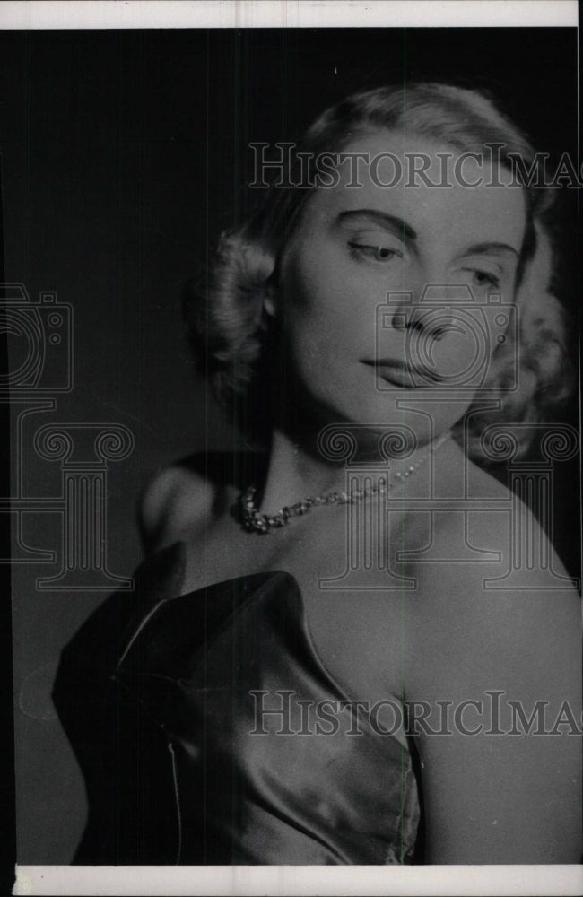 1953 Press Photo Anne Molloy American Pop Singer Beauty - RRW97037 ...