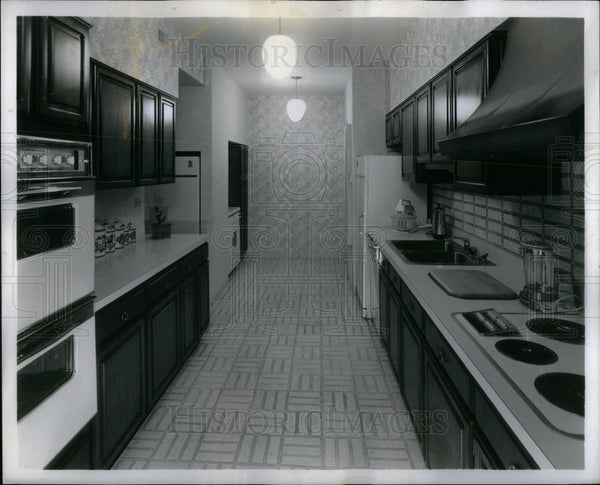 1965 General Electric Kitchen On Display - Historic Images