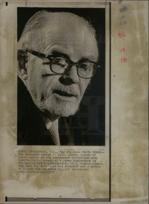 1974 Rev Hall Meets Press After Slaying - Historic Images