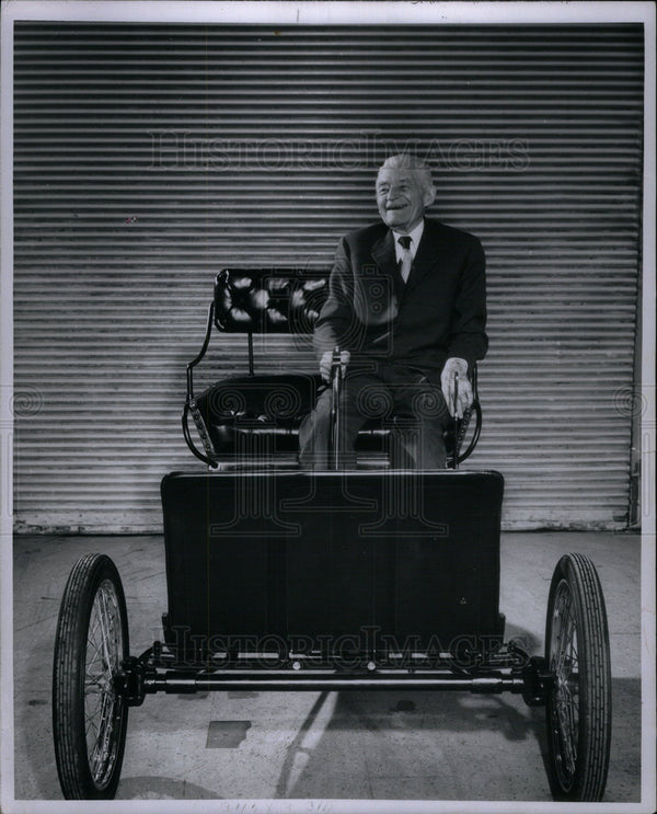 1963 Auto Motor inventor George Holley Jr - Historic Images