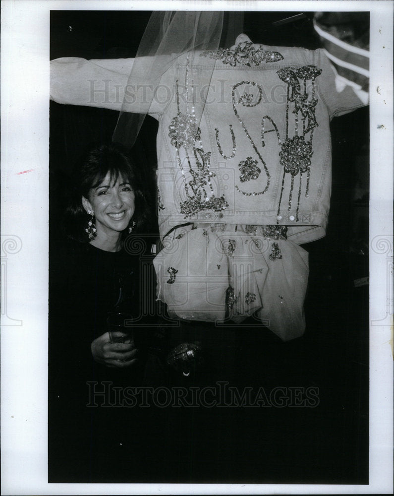 1987 Fashion Executive Brenda Rosenberg Wed - Historic Images