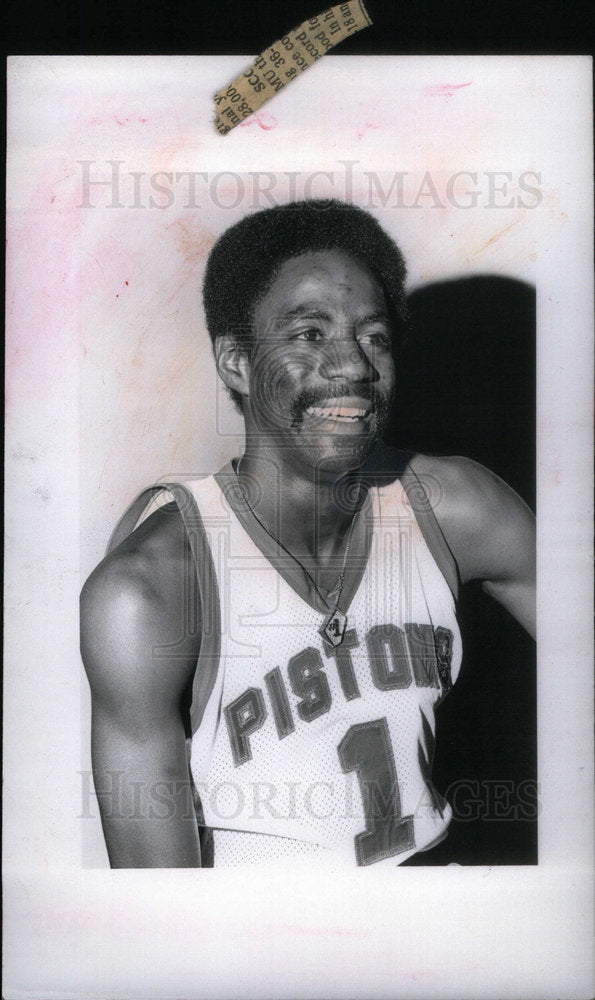 1977 Porter Whip Indiana Piston - Historic Images