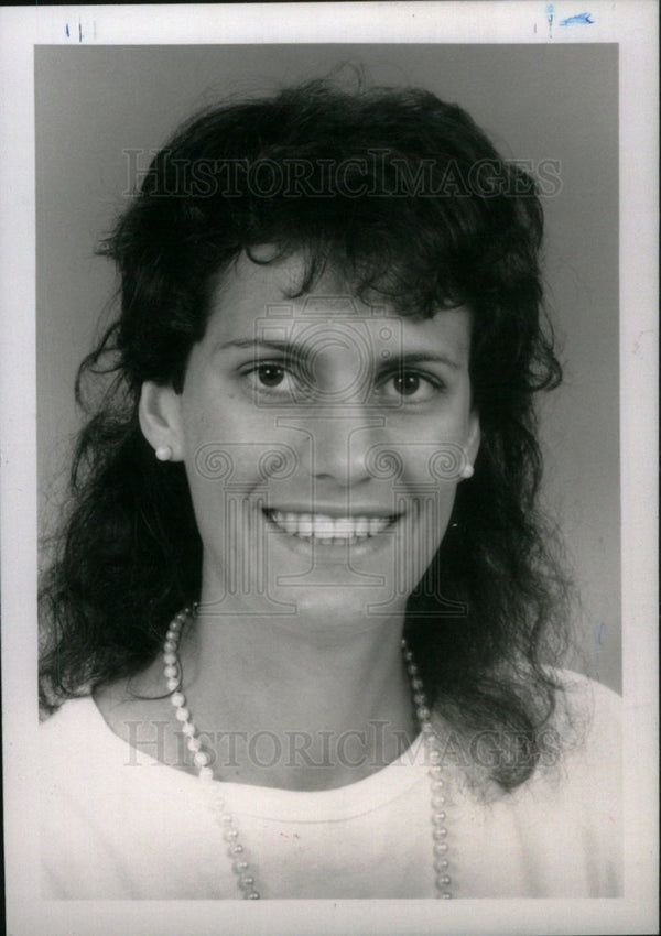 1988 Laura Matson, Track and field, Univers - Historic Images