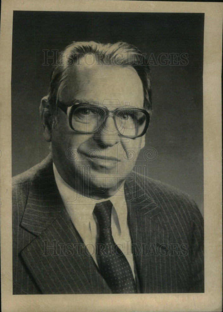 1981 Goshen President J Lawrence Burkholder - Historic Images