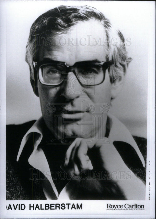 1990 David Halberstam Entertainer Vietnam - Historic Images