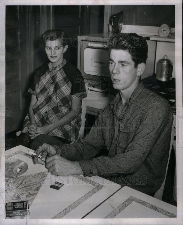 1954 Barbara Wallace husband William ear - Historic Images