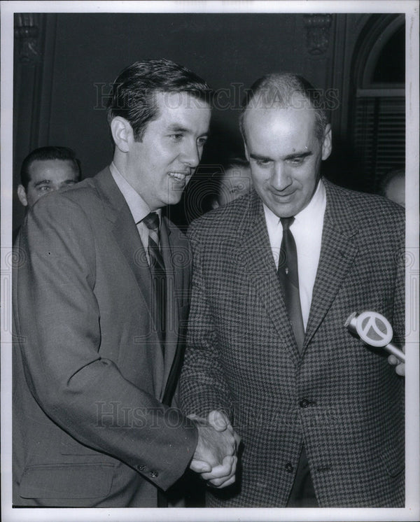 1969 Joe Whall police officer Carl Parsell - Historic Images