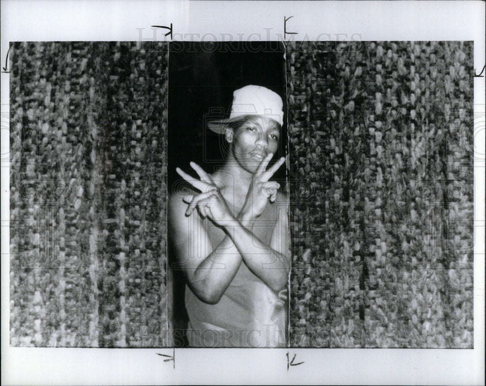 1991 Louis Green slain pose mugshot Marshal - Historic Images