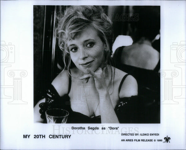 1991 Dorotha Segda Actress Dora - Historic Images