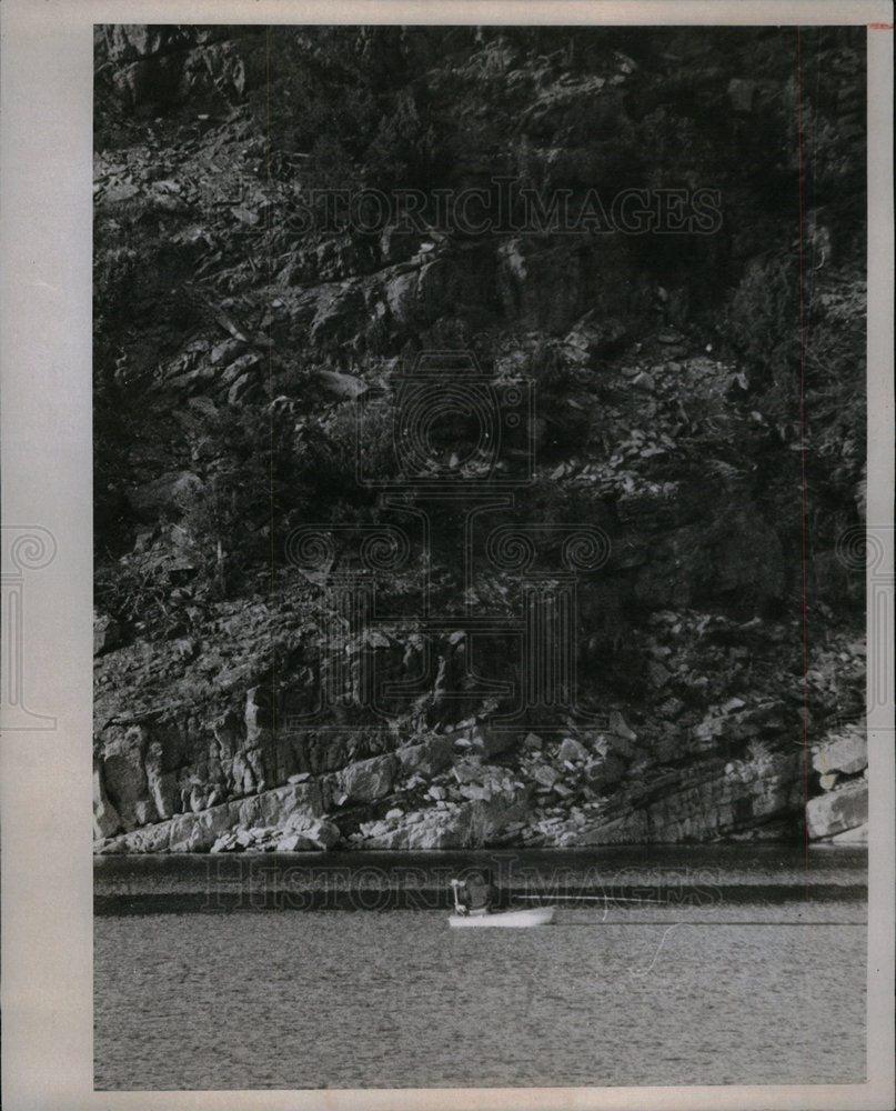 1975 Del Canty fisherman Flaming George - Historic Images