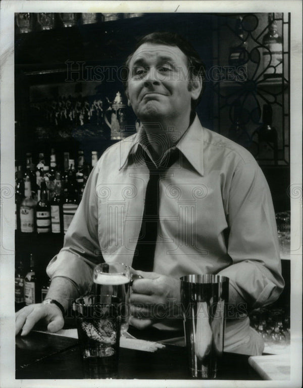 1973 Gene Roche Actor The Corner Bar - Historic Images