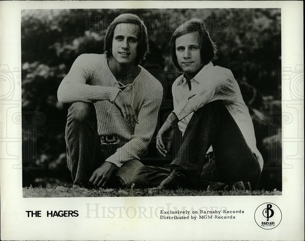 1975 Musical Group Due The Hagers Promo - Historic Images