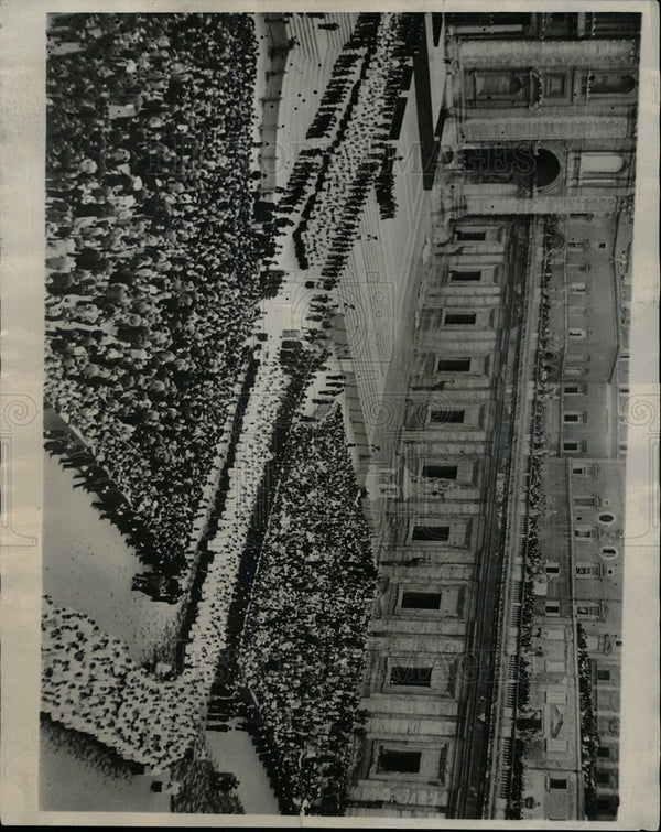 1929 Pope leaves Vatican Picturesque Peter - Historic Images