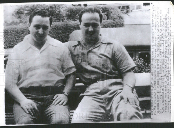 1950 Harry Gold FBI agents atomic bomb Spy - Historic Images