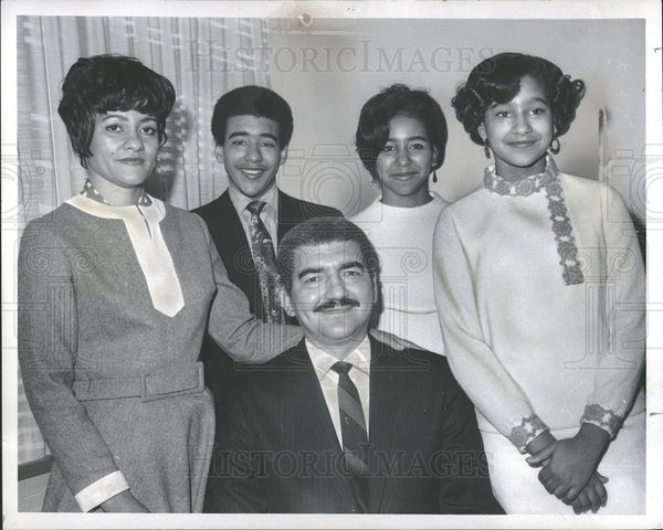 1969 Press Photo Conrad Mallett Politician - Historic Images