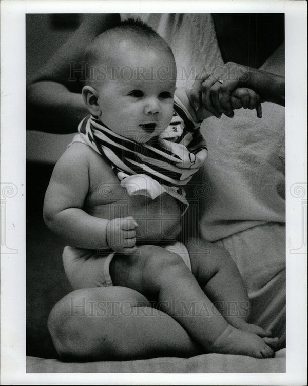 1989 Press Photo Baby Sam Neff Gets Ready for Class - Historic Images