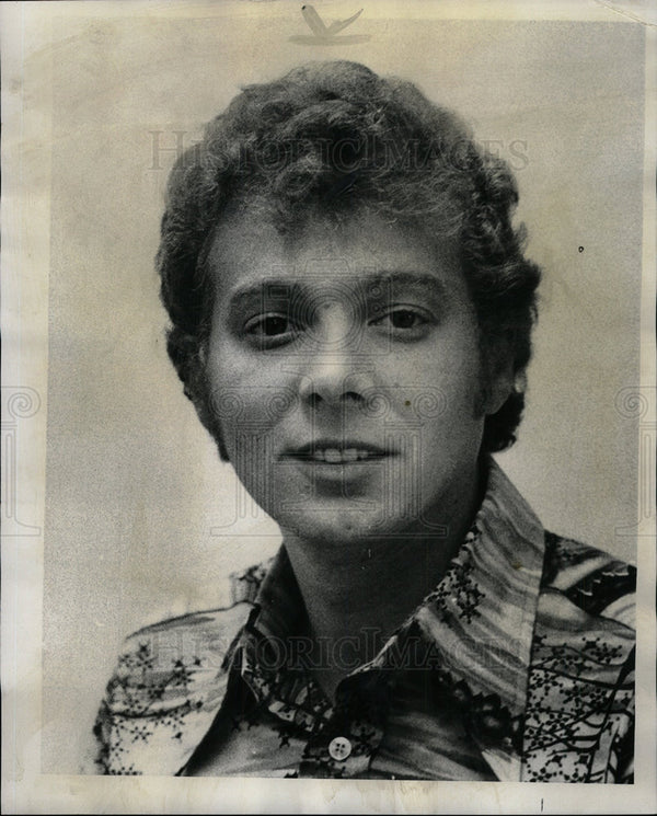 1975 Press Photo Bobby Westenberg Brooklyn Bank - Historic Images