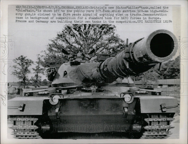 1963 Press Photo Britain Tank Chieftain NATO Forces - Historic Images