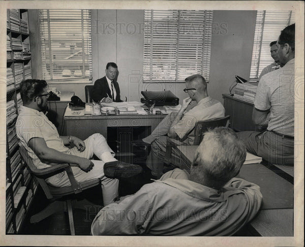 1964 Press Photo U.S. Coast Guard Sailor Interview - Historic Images