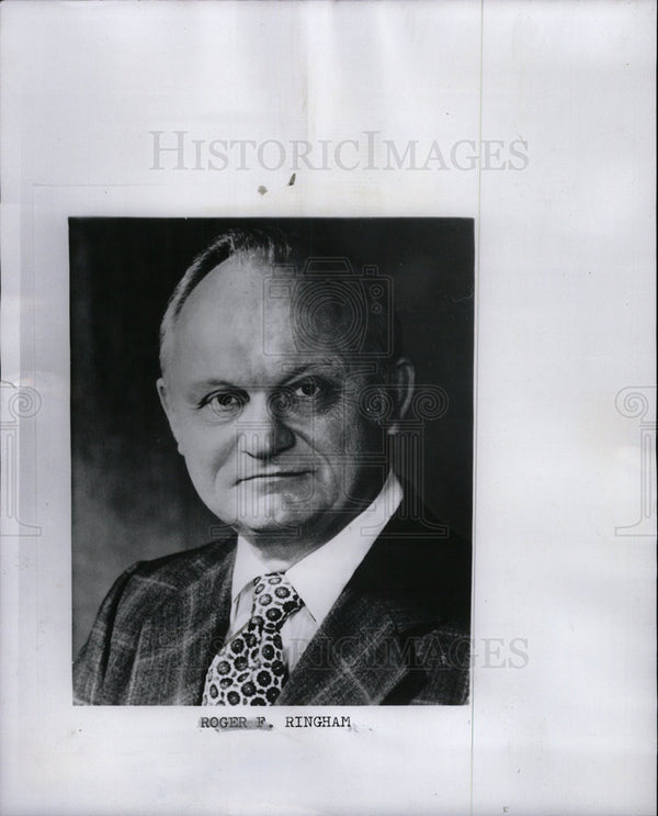 1976 Press Photo Engineer Roger P. Ringham - Historic Images