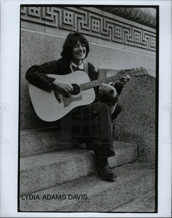 1988 Press Photo Lydia Adams Davis Entertainer - Historic Images