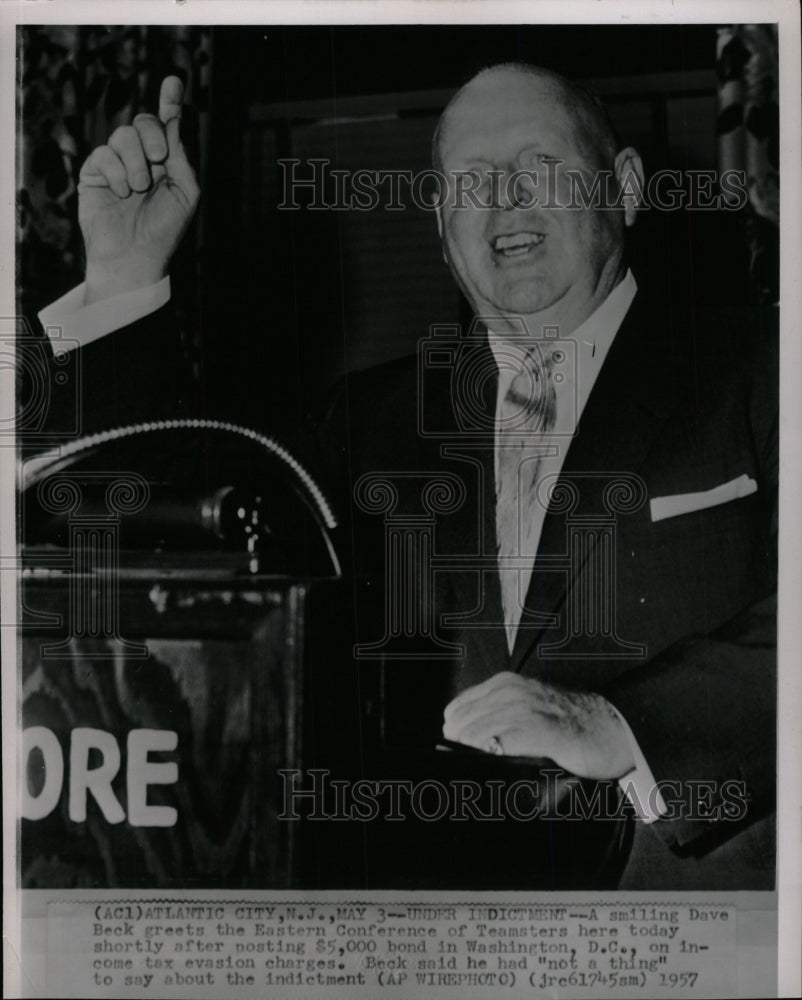 1957 Eastern Conference Dave Beck Teamsters - Historic Images