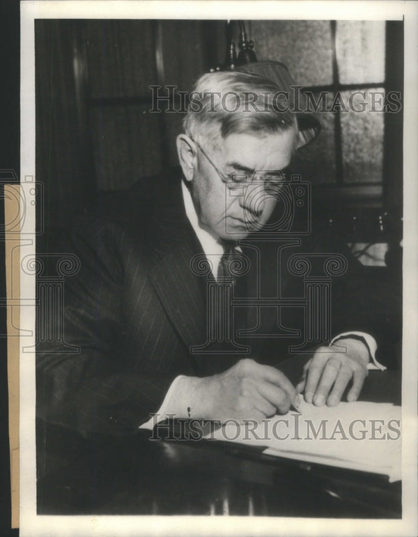 1933 John J. Bernet - Historic Images