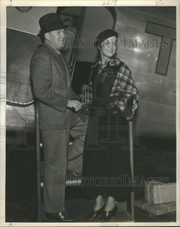 1935 Richard Himber radio orchestra leader Miss Virginia Clark star ...