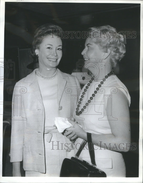 1964 Mrs.William Lain And Mrs.Jean Guillaume - Historic Images