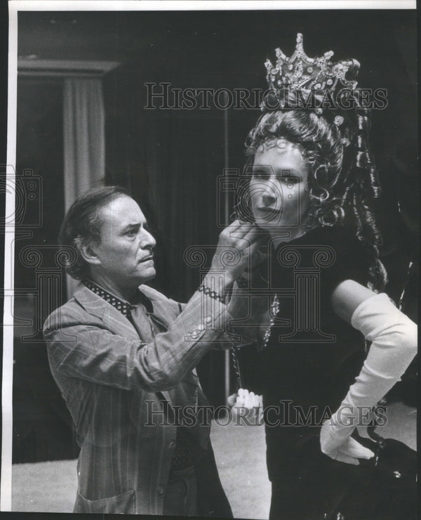 1974 Alexandre of Paris/French Hairstylist/Cosmetology - Historic Images
