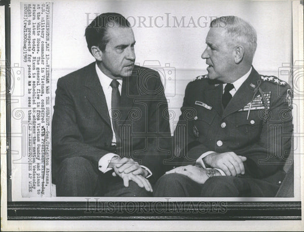 1969 Press Photo Gen Creighton Abrams President Nixon White House Viet ...