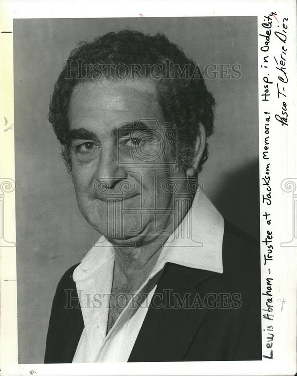 1981 Press Photo Lewis Abraham Trustee Jackson Memorial Hospital Dede ...