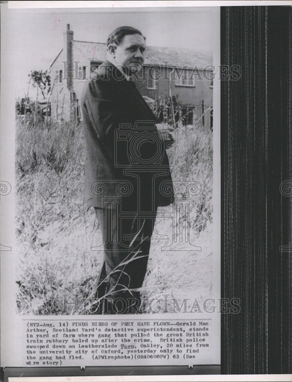 1963 Press Photo Detective Inspector Gerald MacArthur of Scotland Yard ...