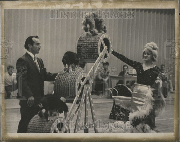 1966 Press Photo Pinellas Christmas Trapeze Park Amateur Radio ...