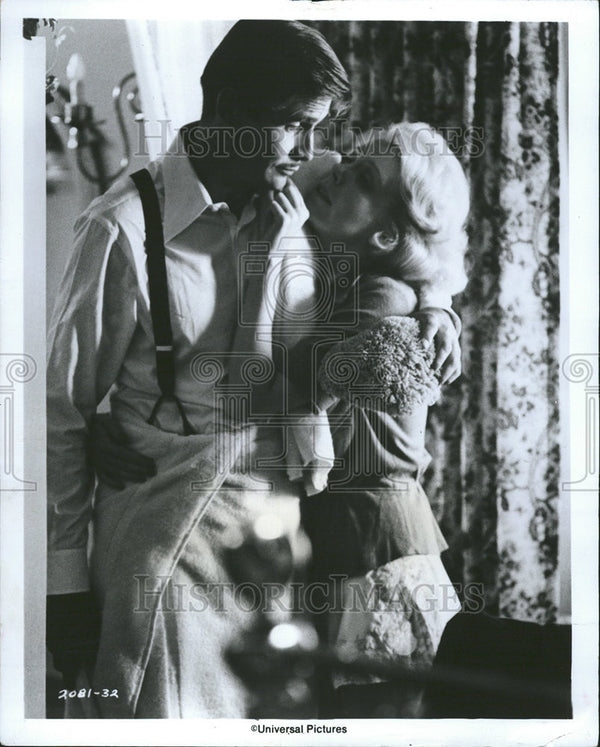 1977 Press Photo James Brolin Jill Clayburgh Movie Actors Gable Lombar ...