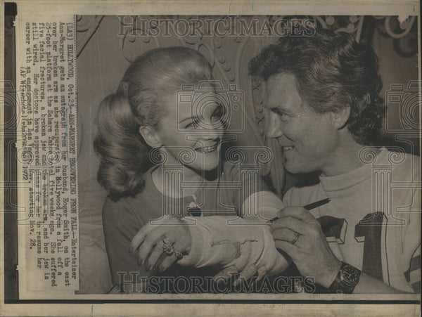 1972 Press Photo Entertainer Ann-Margaret and Husband Roger Smith Reco ...