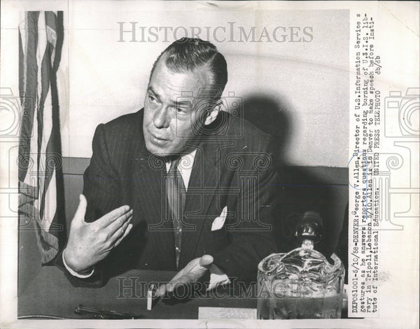 1960 Press Photo George V. Allen, Director of U.S. Information Service ...