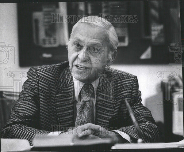 1975 Press Photo Ralph Berkowitz - Historic Images